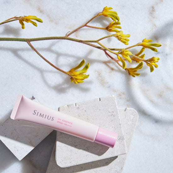 UV美容液｜高保湿 ツヤ肌 SPF50+／PA++++（美容液・日やけ止め・化粧下地） – SIMIUS公式通販